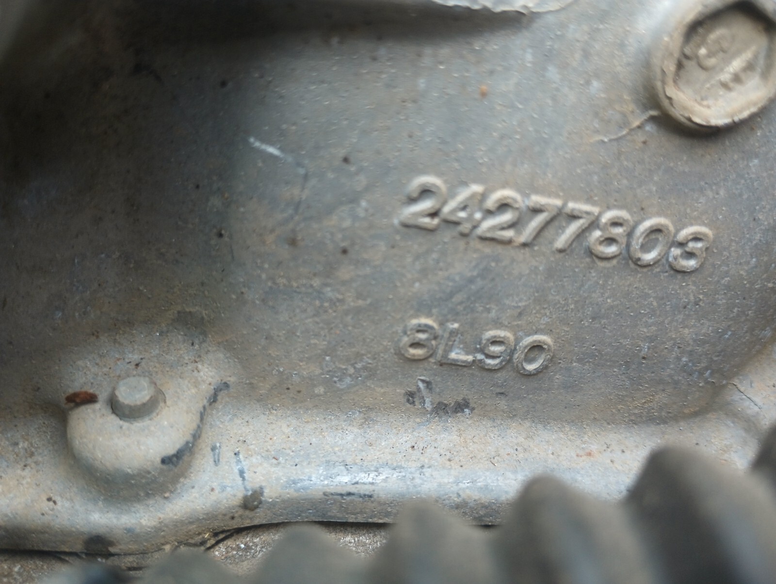OEM Chevrolet 8-Speed 8L90E Transmission - for L3B 2.7 Silverado GMC ...