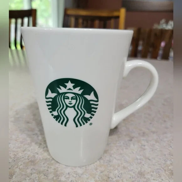 2011 Starbucks Coffee GREEN STARBUCKS LADY LOGO 16 oz Mug | eBay