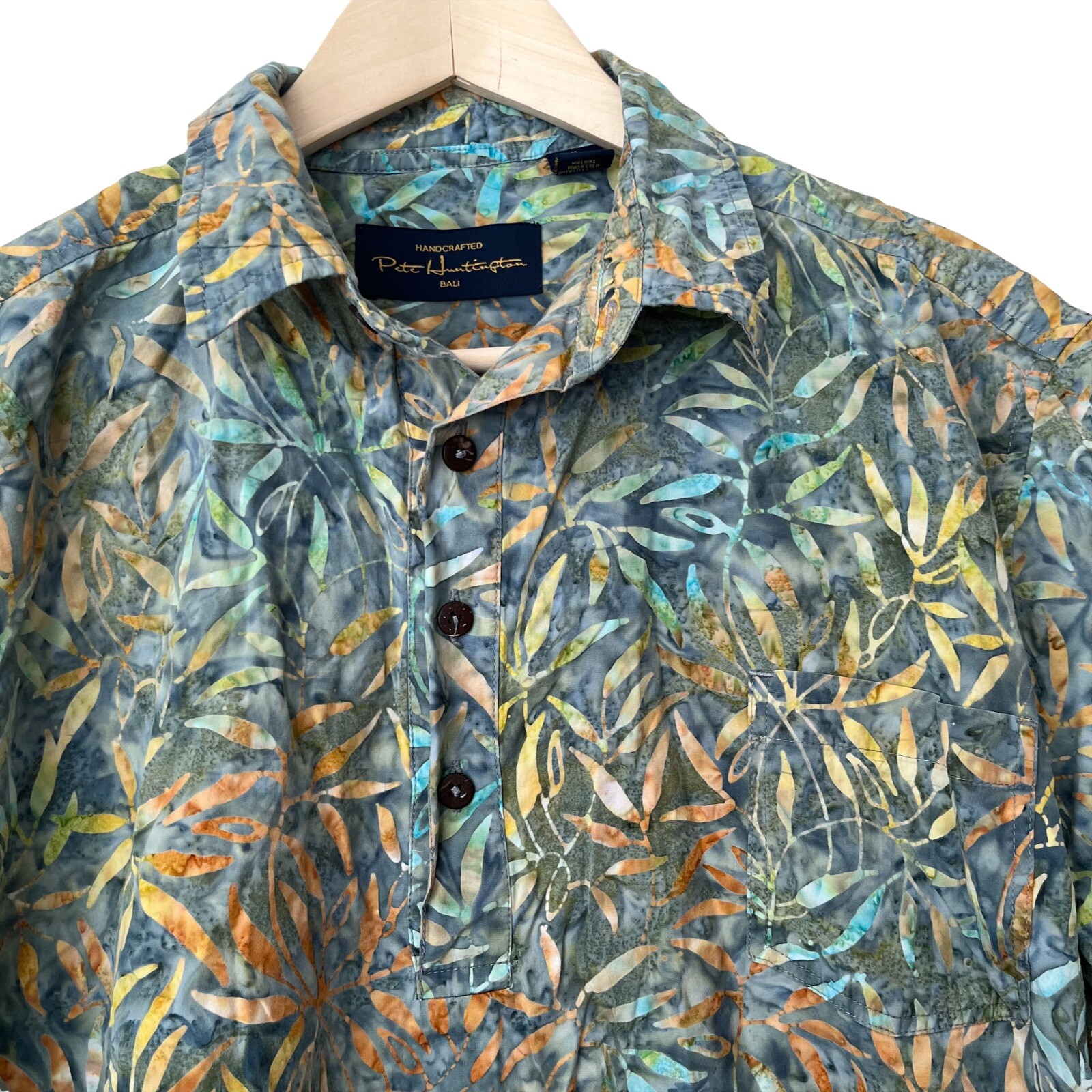Pete Huntington Bali Hawaiian Batik Leaf Print Button… - Gem