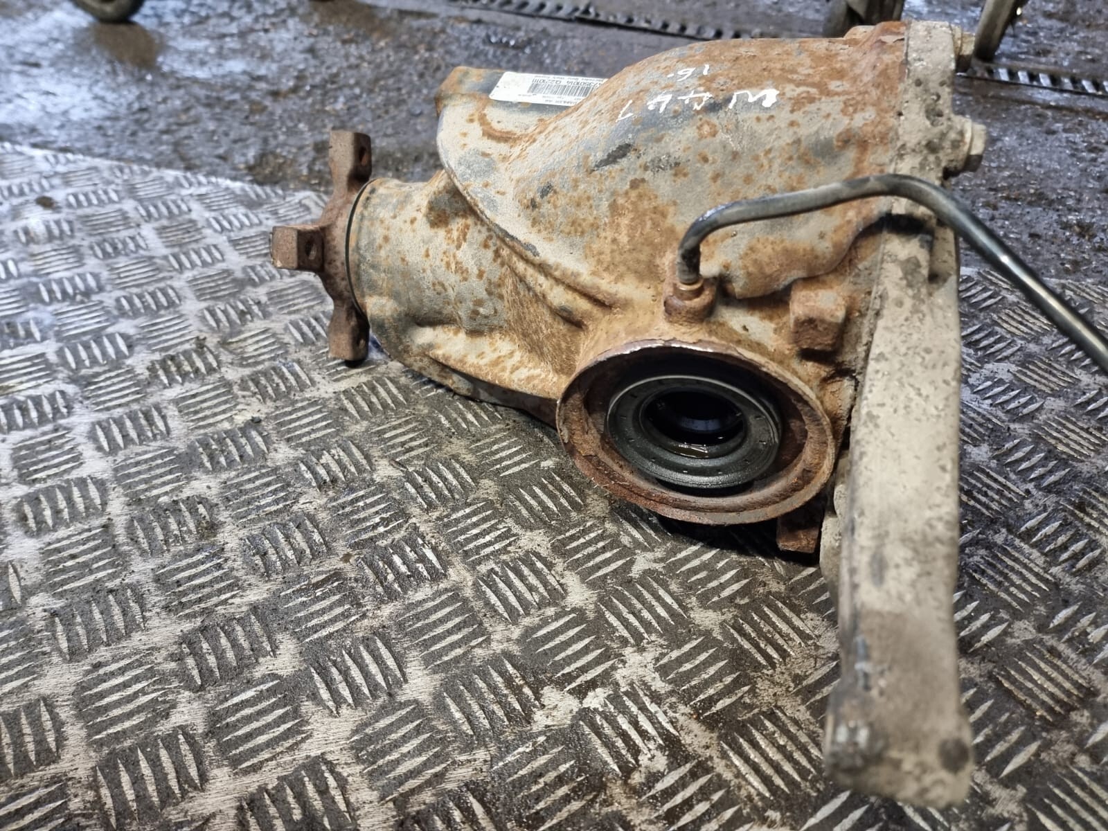 MERCEDES VITO DIFF 52:15 3.467 A4473501014 2.2 cdi MAN W447 2016 ...