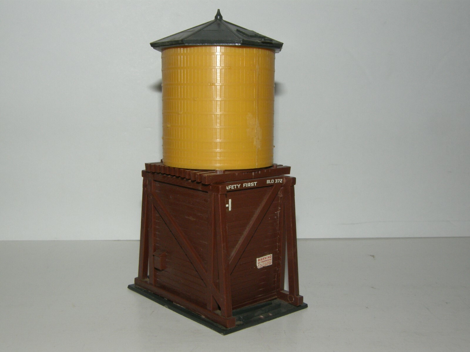 HO Scale Wooden Water Storage Tank Timber Structure at Base .... Built ...