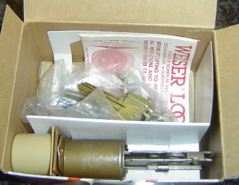 Weiser Lock D4370 #6 Double Cylinder Deadbolt ANTIQUE BRASS 2-3/8 ...