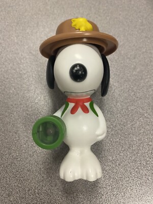 Snoopy Holding a Flashlight - McDonald's Peanuts - 1:32 Scale - Toy | eBay
