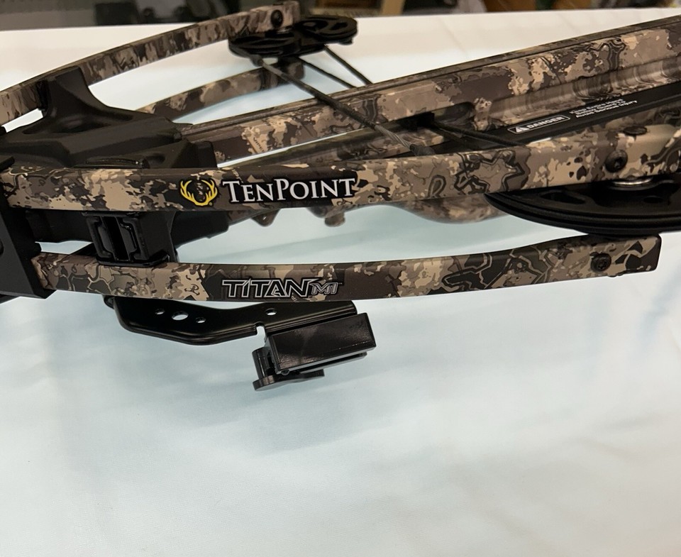 TenPoint Titan M1 Crossbow used good condition with accudraw | eBay