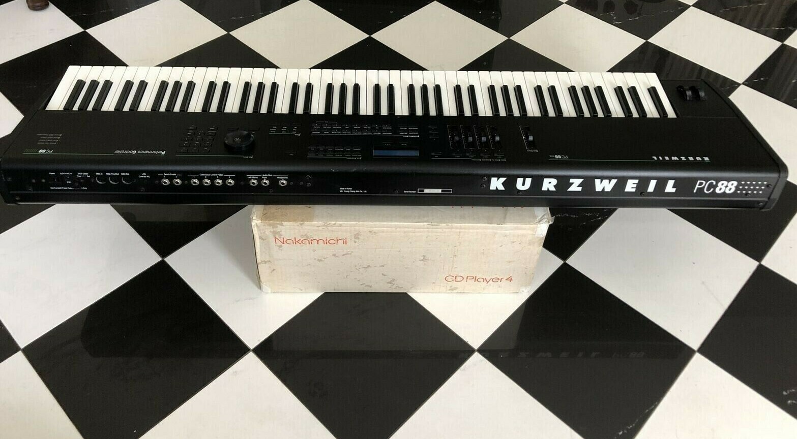 KURZWEIL PC 88 MX Key Keyboard PC88 V1.00 + VGM foot pedal Manual Made ...