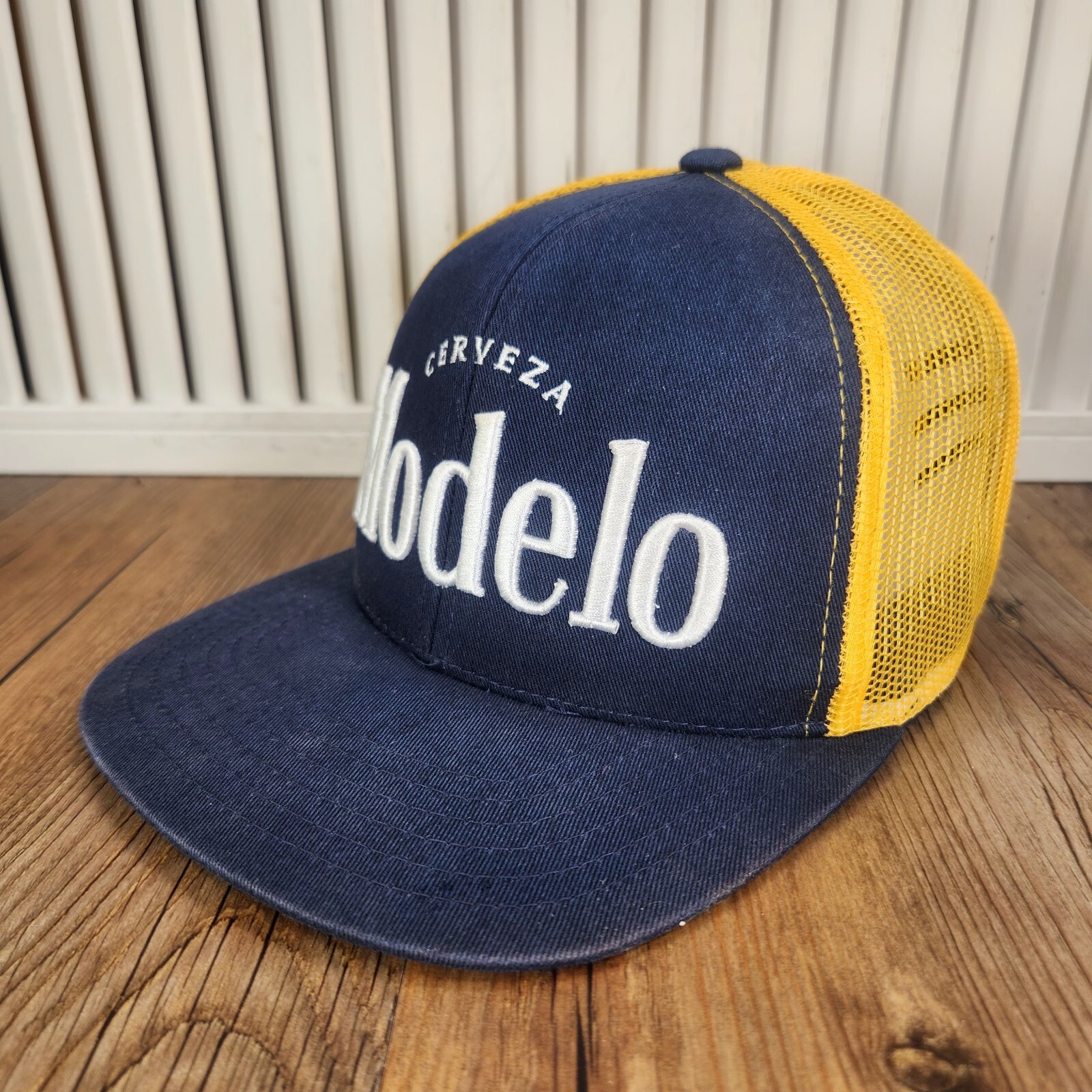 Modelo Cerveza Snapback Trucker Hat Cap Blue Yellow M… - Gem