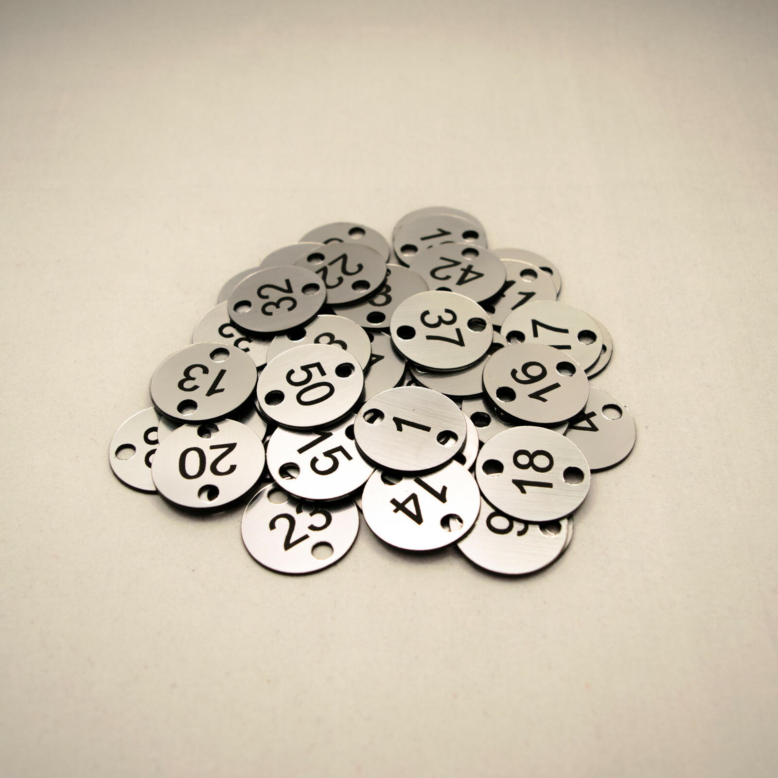 50 x 3cm 2 holes Engraved Number Discs, Table, Tags, Locker, Pub ...