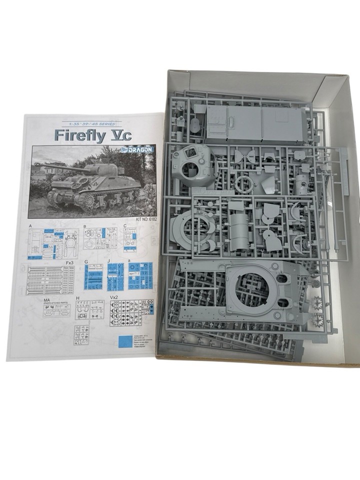 Dragon Sherman Firefly Vc 1:35 Scale Model Kit 6182 '39 - '45 Series ...