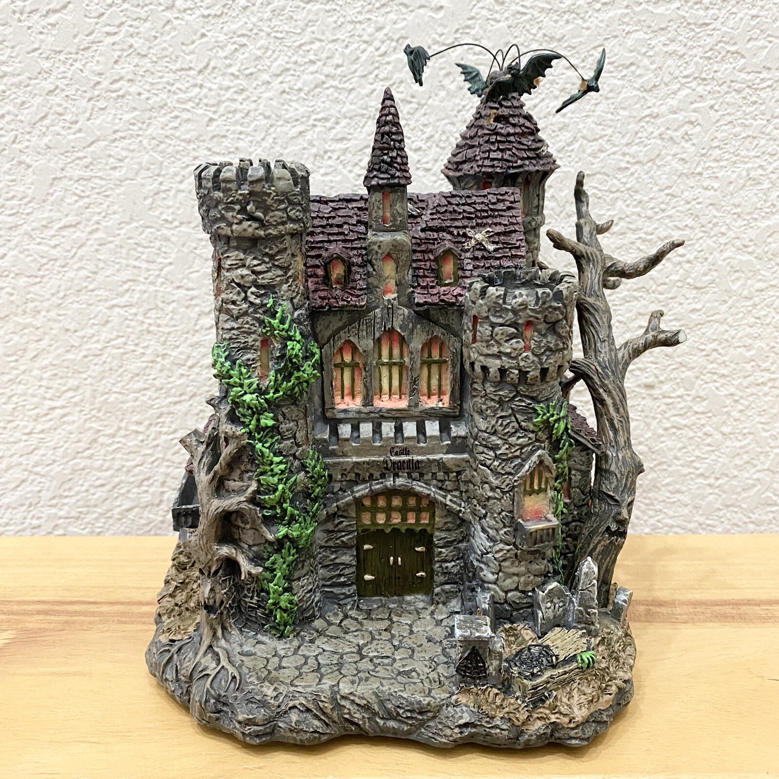 Hawthorne Village Dracula’s Castle Universal Monsters Village Halloween ...