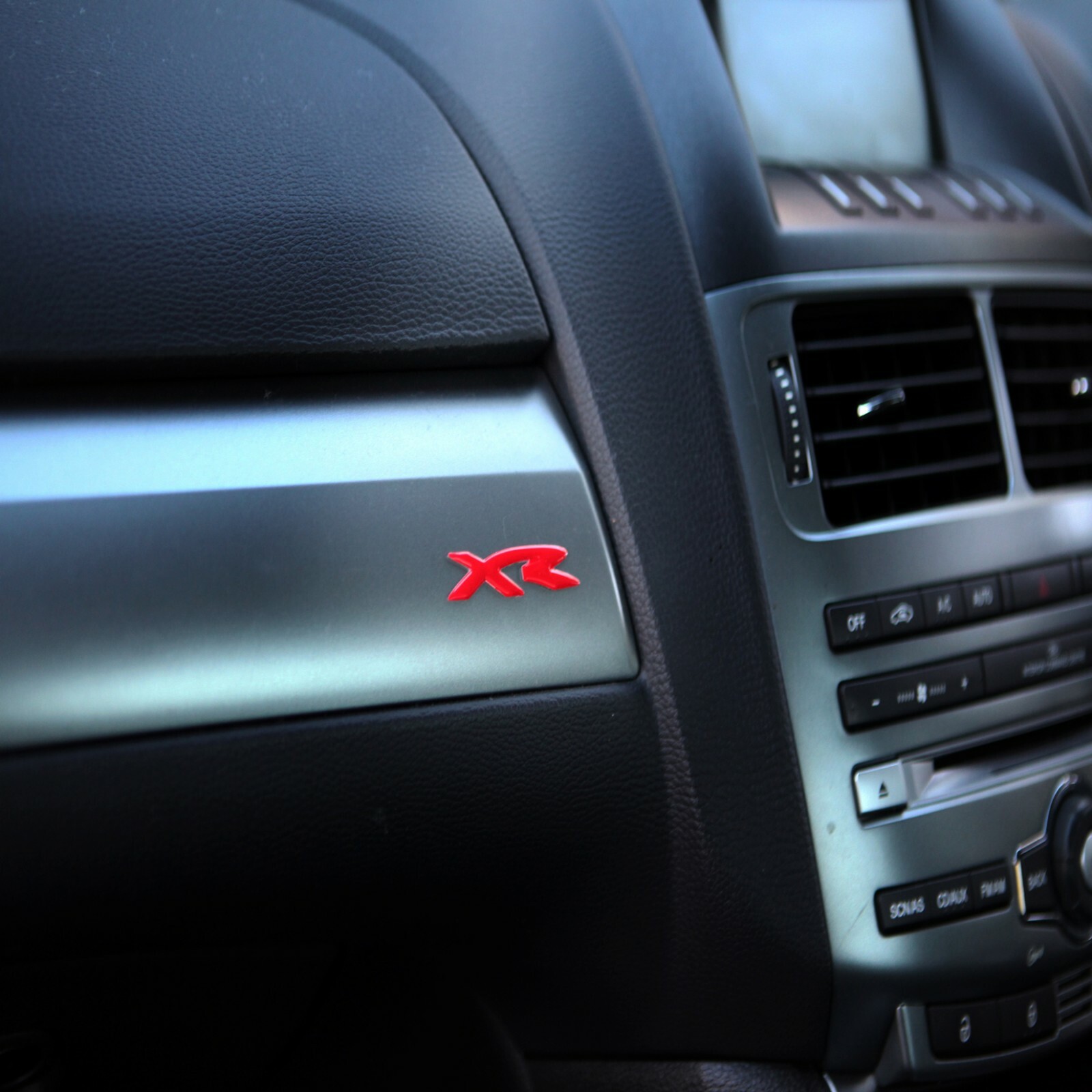 XR DECAL BADGE X 2 SUIT FORD BA/BF/FG FPV/FALCON/XR6/XR8/FALCON/SEDAN ...