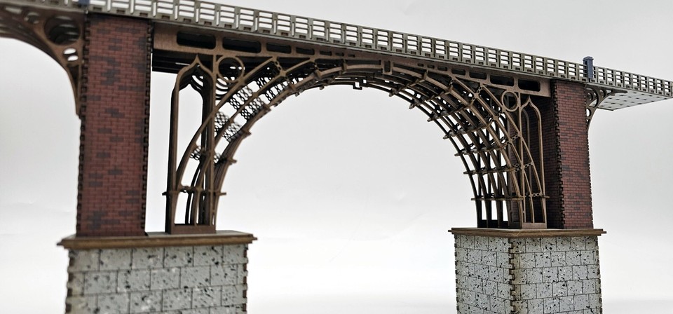 Modelux OO Gauge Ironbridge 280mm With Side Links And Piers Kit in ...