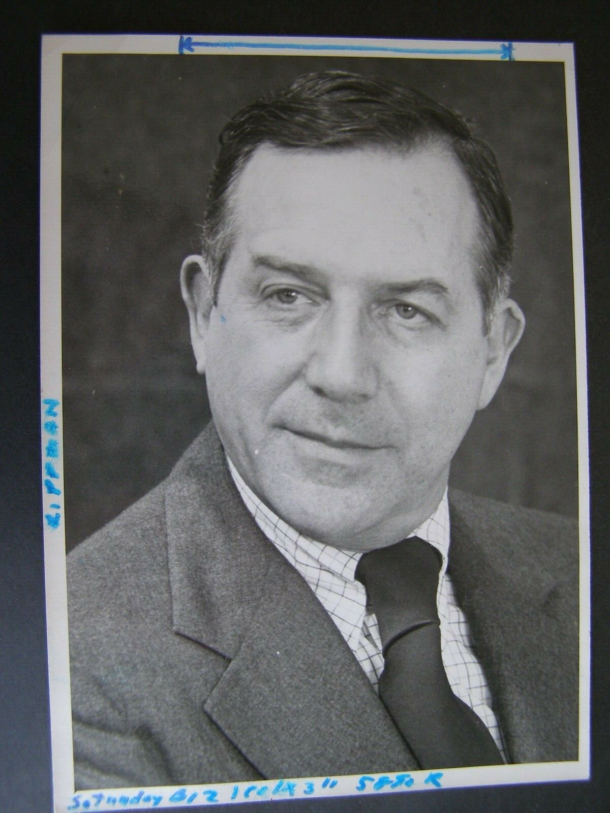 Glossy Press Photo undated Raymond Rippman Manager of Sears Roebuck ...