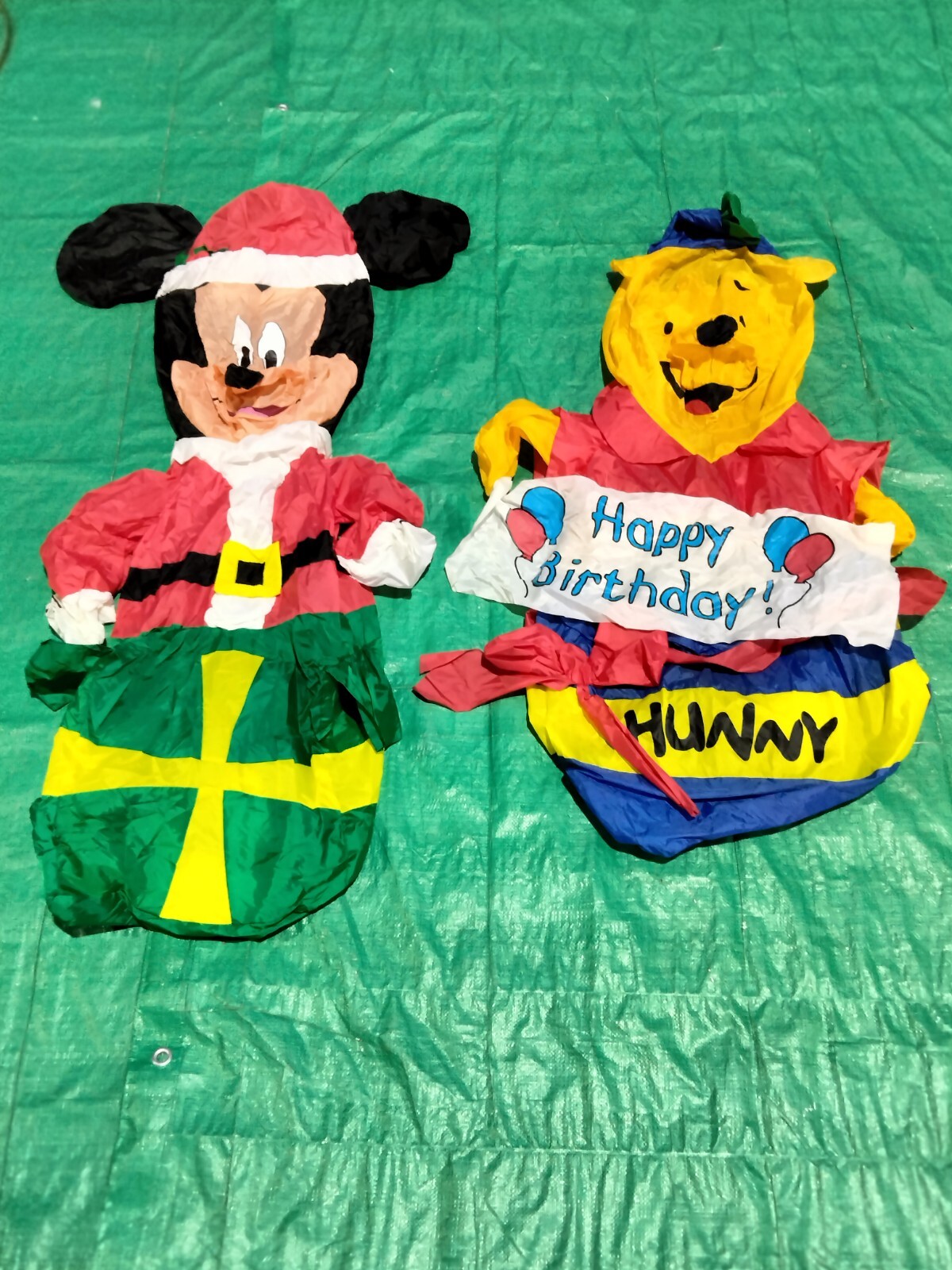 Gemmy Airblown Inflatable Mickey Mouse on Present and Winnie the Pooh ...