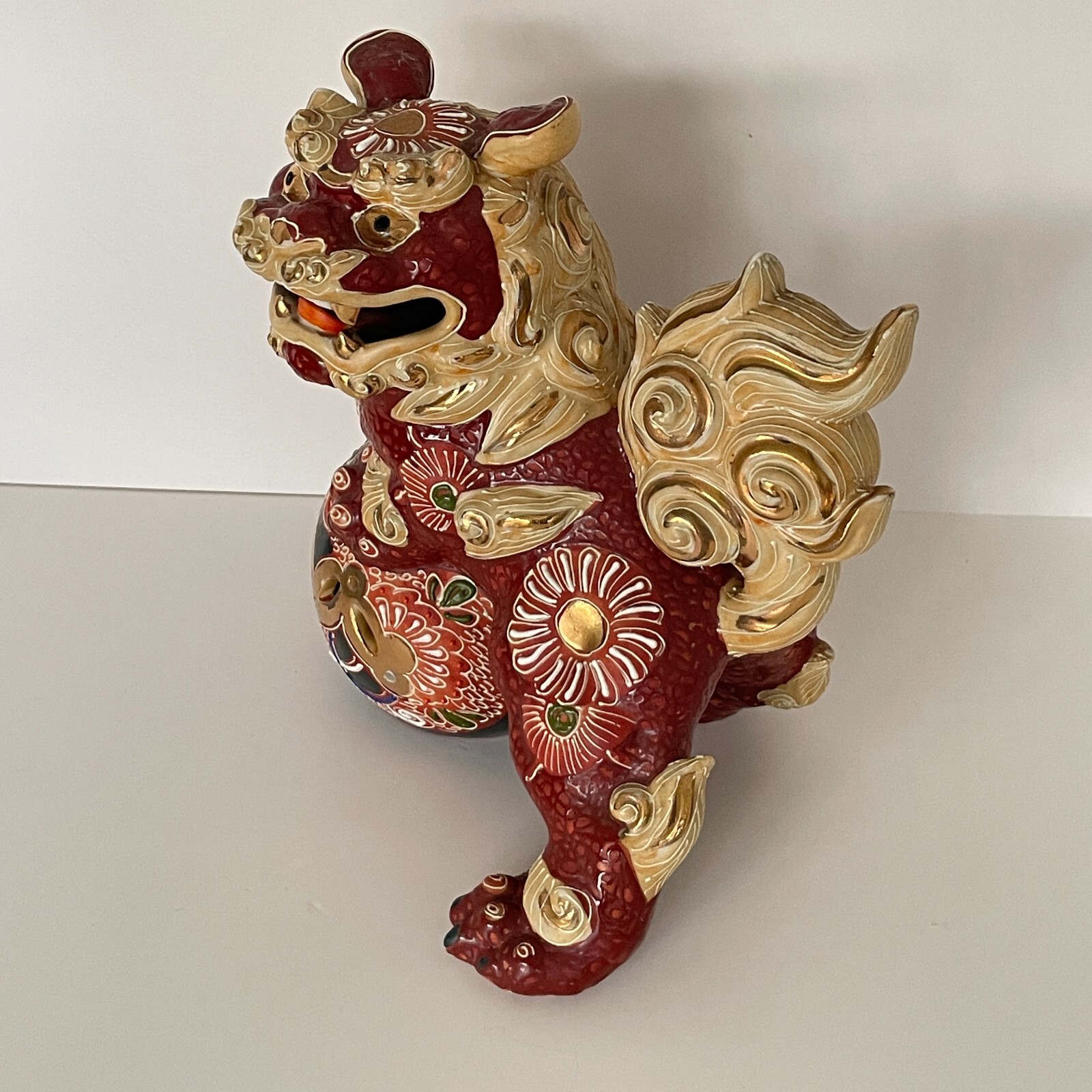 Japanese Kutani Porcelain Figurine Shisa Guardian Lion Foo Dog Japan ...