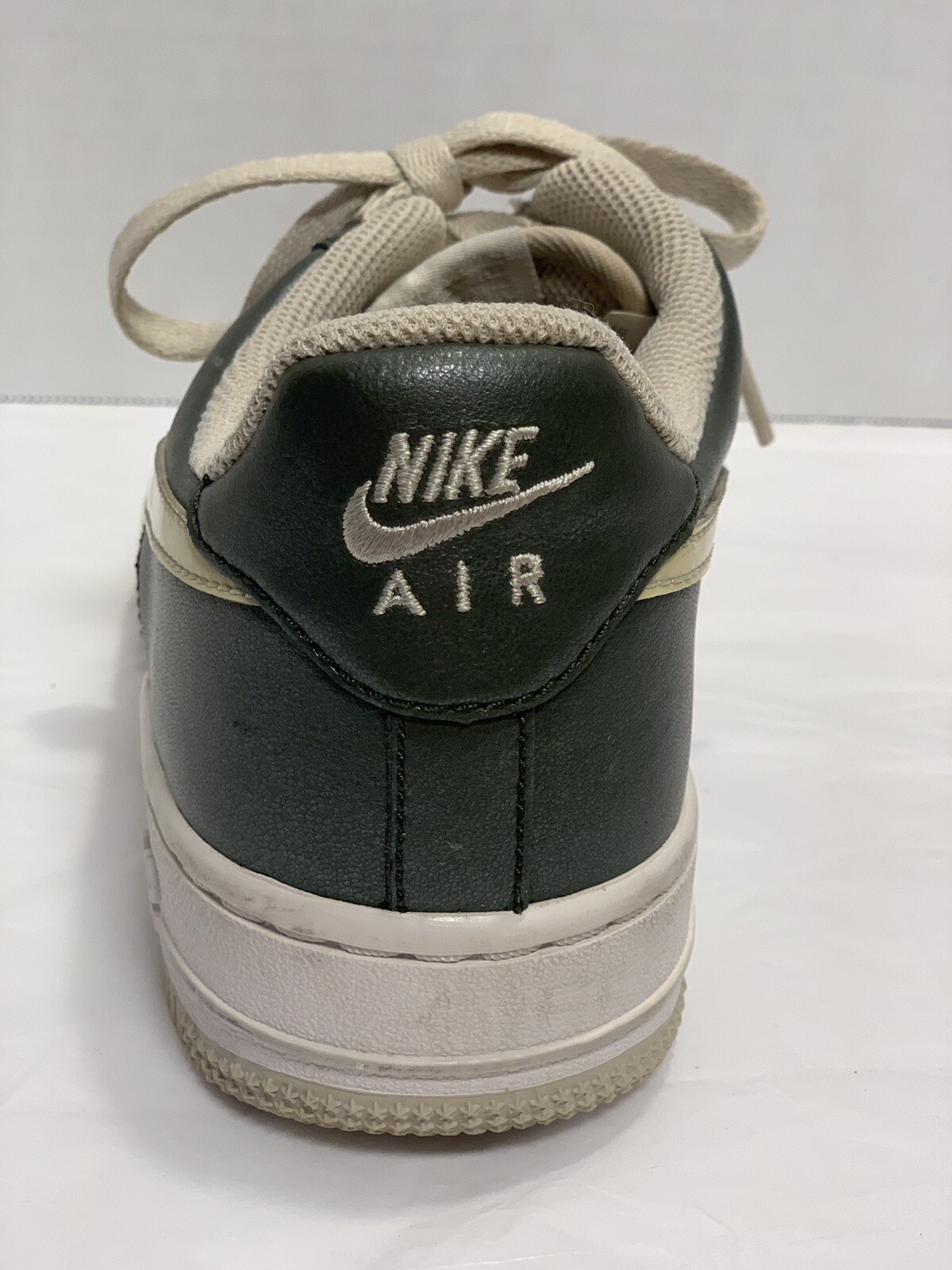 Nike Limited Edition Air Force 1 ‘07 Womens (Size 7) … - Gem