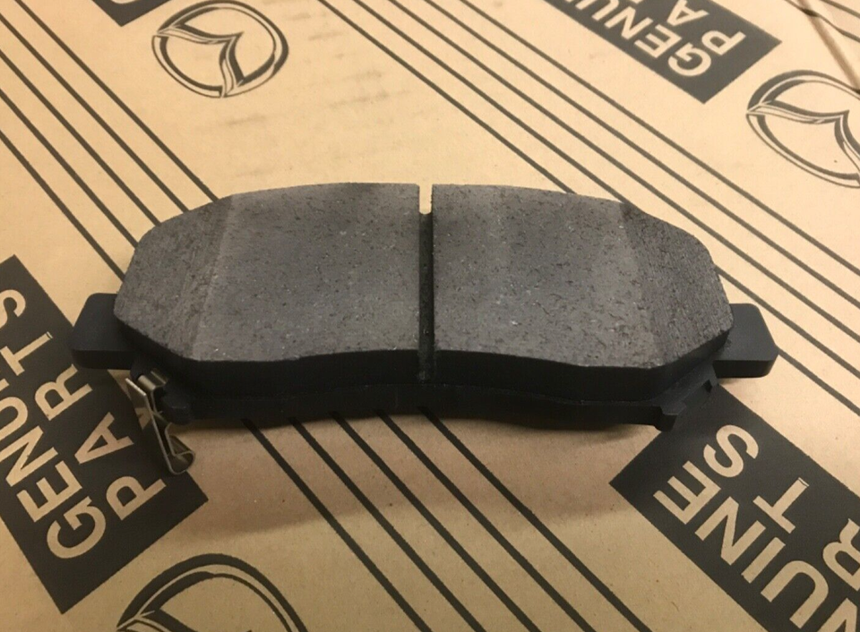 BRAND NEW OEM MAZDA Front Brake Pads K0Y13328ZB NON TURBO CX-5 2013 ...
