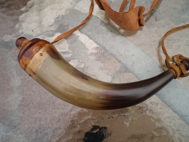 Vintage early Powder Horn with Leather Starp | eBay