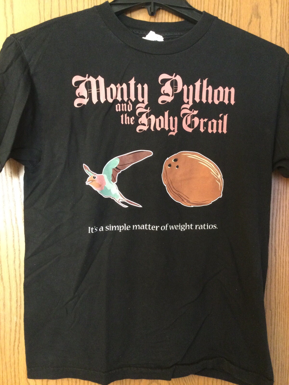 Monty Python & The Holy Grail. Black Shirt. M. - Gem