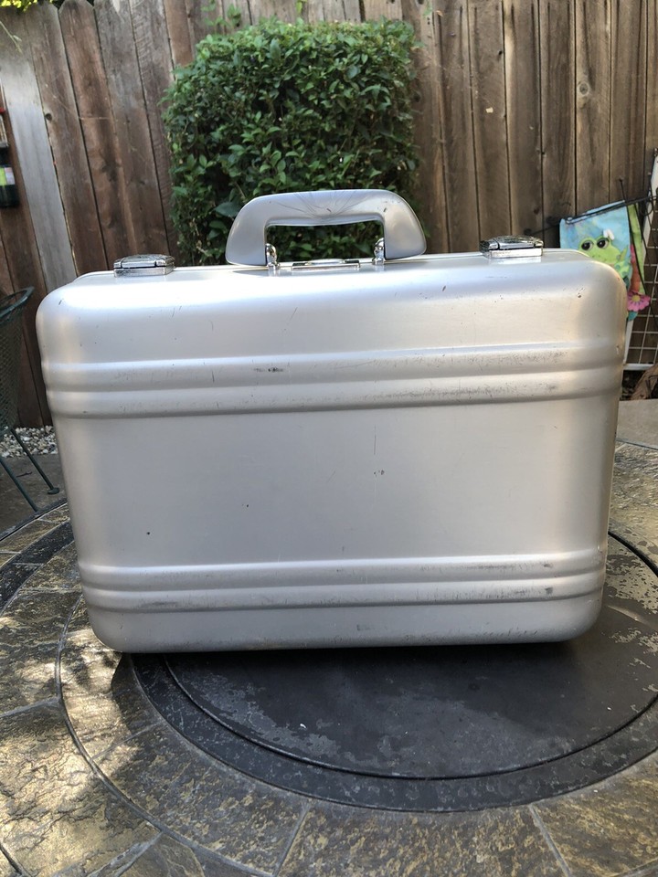 Vintage Zero Halliburton Aluminum Combo Lock Briefcase | eBay