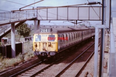 PHOTO CLASS 305 EMU NO(305) 446 IN RAIL BLUE LIVERY AND ALL YELLOW ...