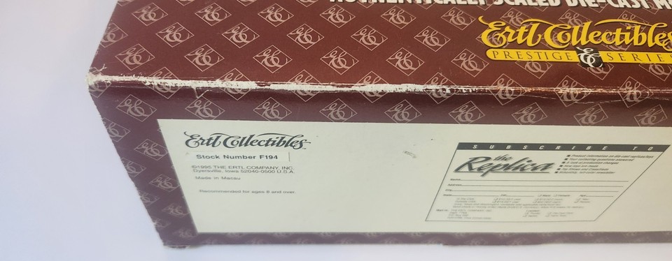 Vintage ERTL 1995 Douglas DC-3 Diecast Metal Airplane Collectible ...