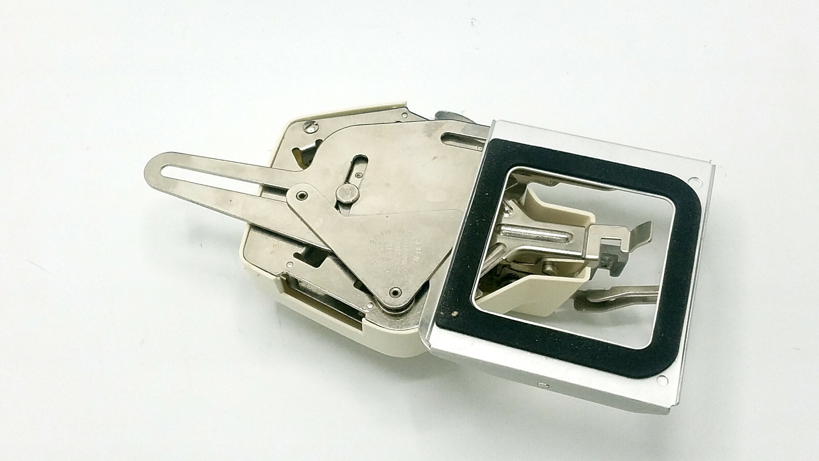 Singer Deluxe Monogrammer Vintage Sewing Machine Accessory 171276 ...