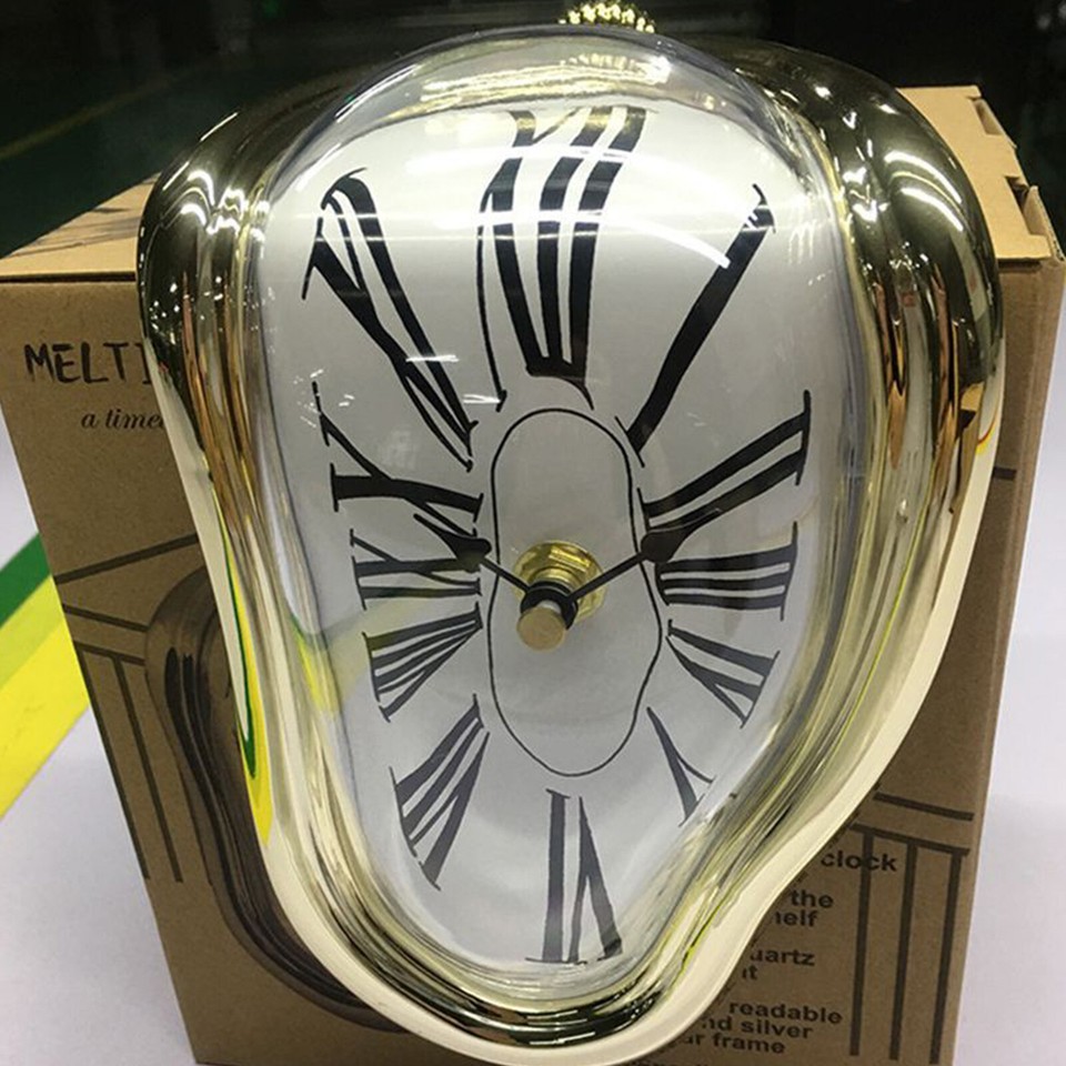 Melting Clock Vintage Melting Table Clock Exquisite Shelf Clock for ...