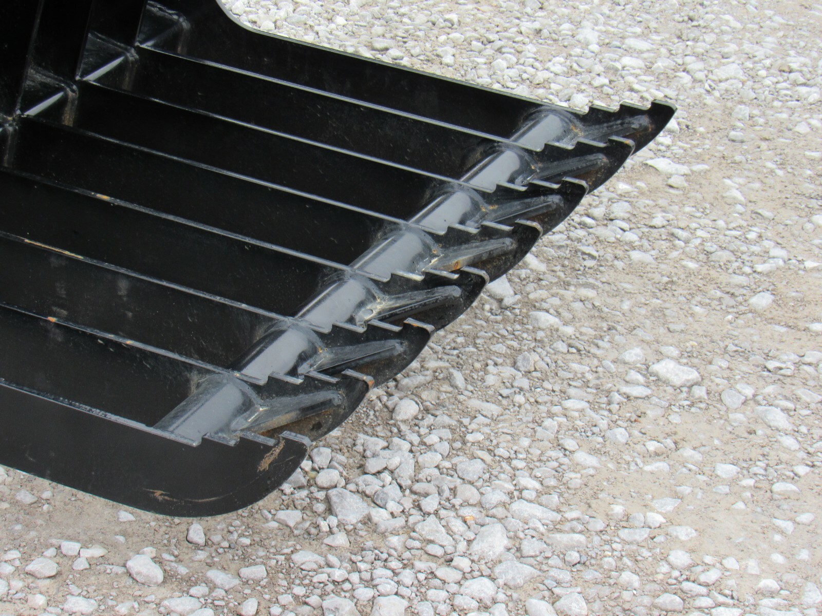 36" Heavy Duty Root Grapple Bucket Attachment Fits Toro Dingo Mini Skid ...