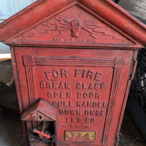 Early Antique GAMEWELL Excelsior Fire Alarm Cast Iron Box Round Top ...