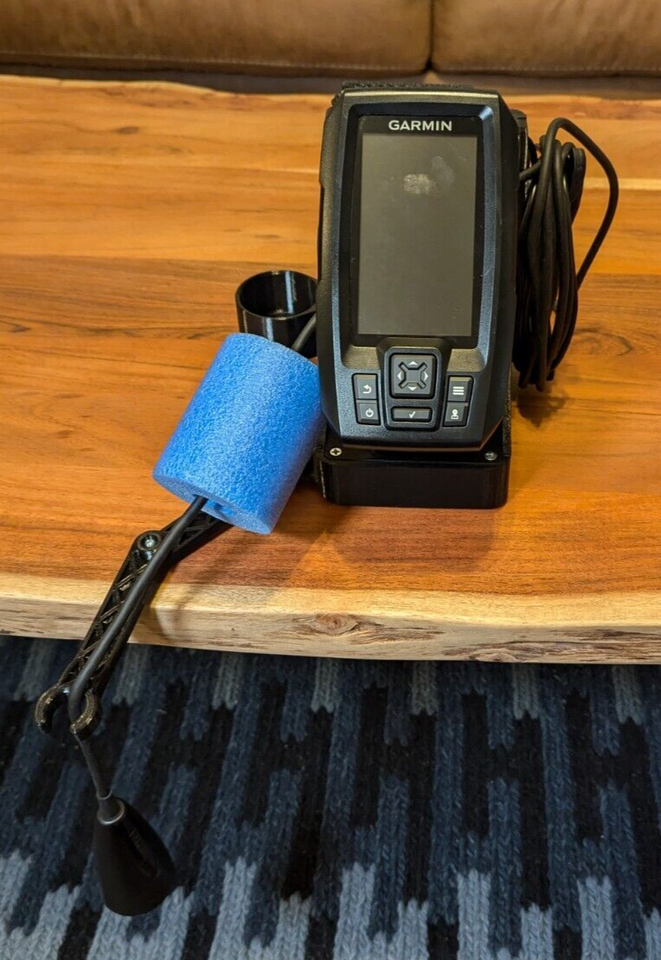 Garmin Striker 4 / 4 Plus Ice Fishing Shuttle for drill batteries READ ...