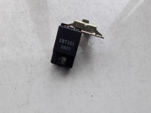 e8t101 Relais for Mitsubishi Space Star 2002 FRF757626-99 | eBay