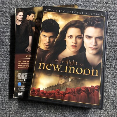 The Twilight Saga: New Moon (2 Disc Set, DVD, 2009) Ultimate Fan ...