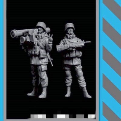 1:35 resin figure model kit Two Ukrainian soldiers Unassembled ...