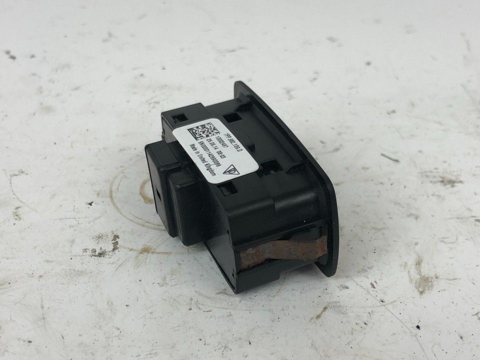 Porsche Macan 95B Interior Monitoring Control Switch Button 7PP962109D ...