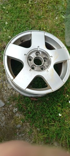 Genuine Volkswagen Golf Mk4 Alloy Wheel (1997-2003) 6JX15, 1J0601025B ...