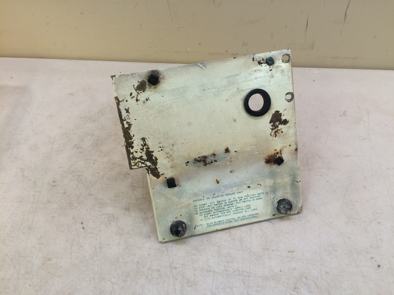 Onan Marine Generator Cover Plate Mounting bracket 6.5 MCCK Control-O ...