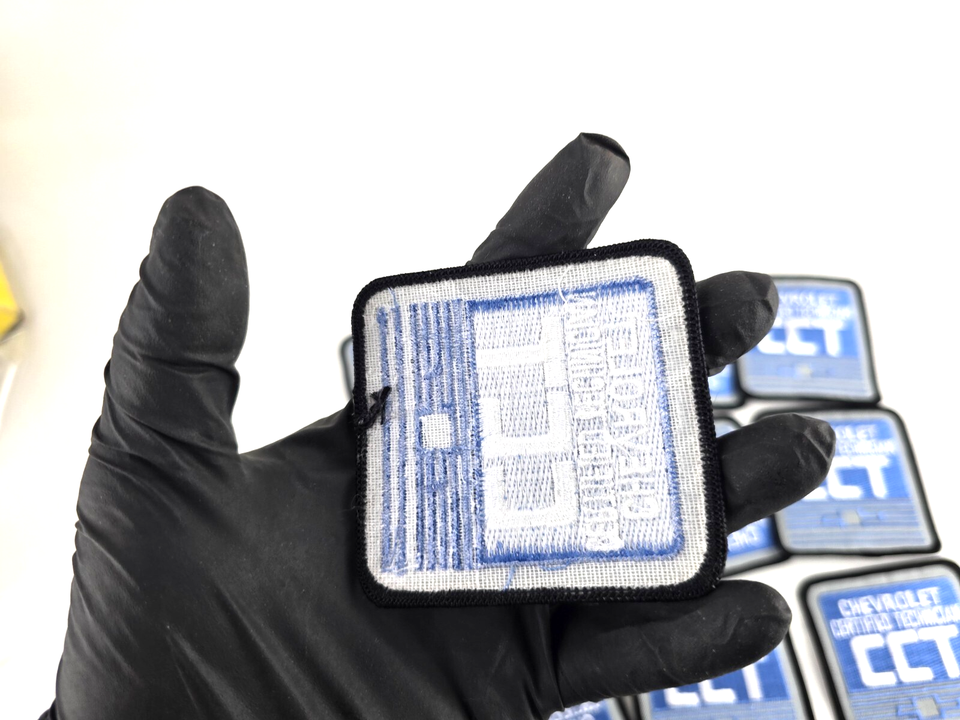 Lot 11 Chevrolet Certified Technician CCT Chevy Automotive Uniform ...