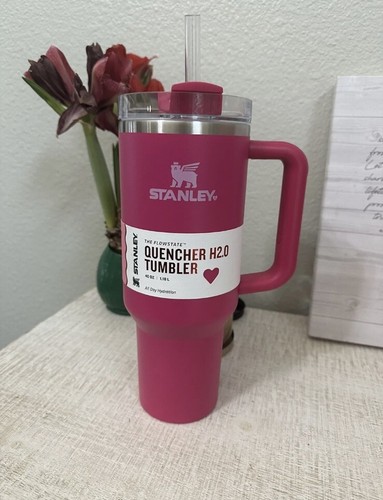 🌸 Stanley COSMO PINK Valentine’s Day Heart 40oz Tumbler Target ...