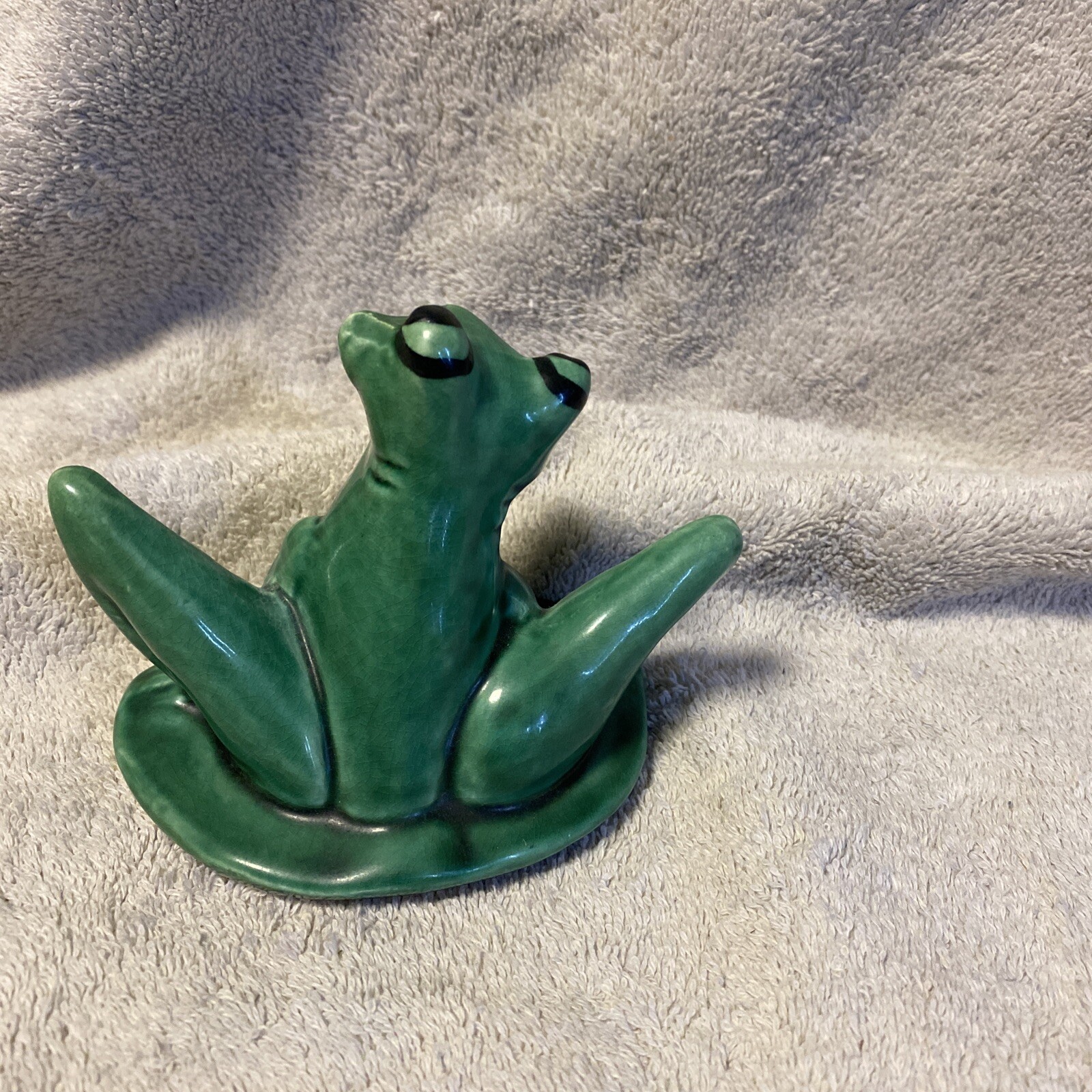 Vintage Handmade Green Ceramic Frog on a Leaf 1940's Who Can Resist ...