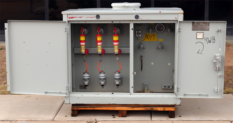 Balteau Standard PRB-0182 Distribution Transformer 300/330kVA 4160V ...