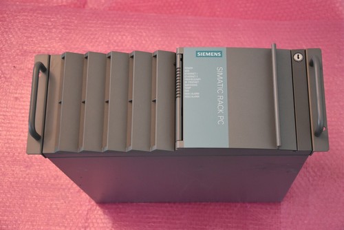 Siemens Simatic Rack PC 847B Typ: 6ES7 643-8MP33-3XA0 SV:02 / FW:10 ...