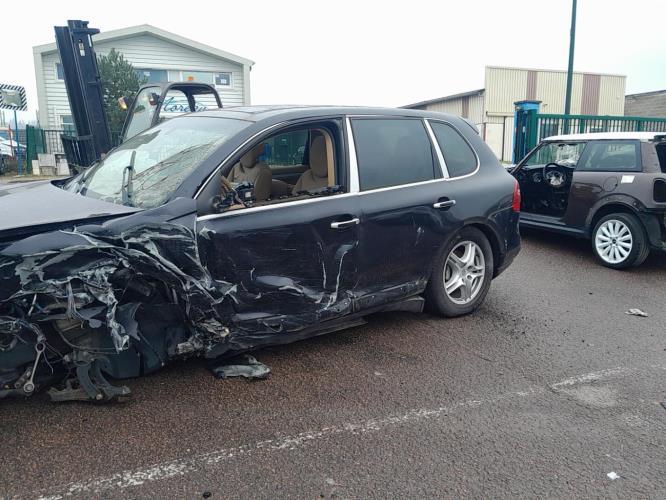 Compresseur clim PORSCHE CAYENNE 1 95812601401 | eBay