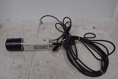 Sony DXC-390 3CCD Color Video Camera w/U-TV1 X U-CMAD-2 C-Mount Tube ...