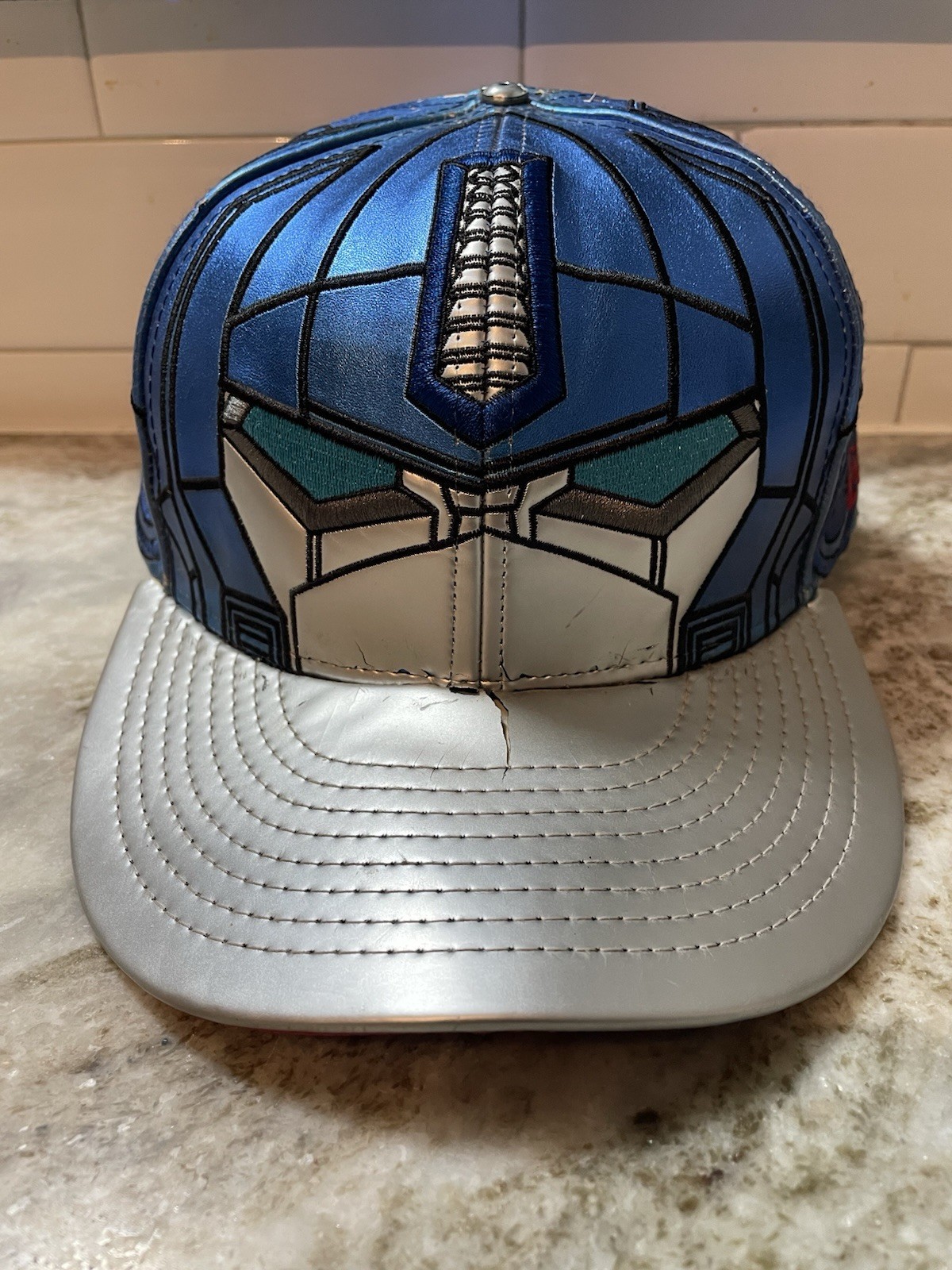 Rare New Era Transformers auto bot optimist prime 7 1… - Gem