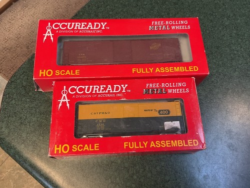 2 HO Accurail Accuready freight Cars, CStPM&O Route Of The 400 & CNW ...