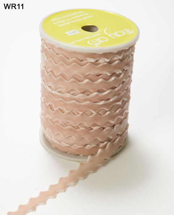 3/8" Velvet Ric Rac Ribbon - May Arts - WR11 - Natural - 5 yds | eBay
