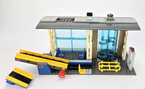 LEGO CITY Airport Passenger Terminal (60104) Pieces | eBay