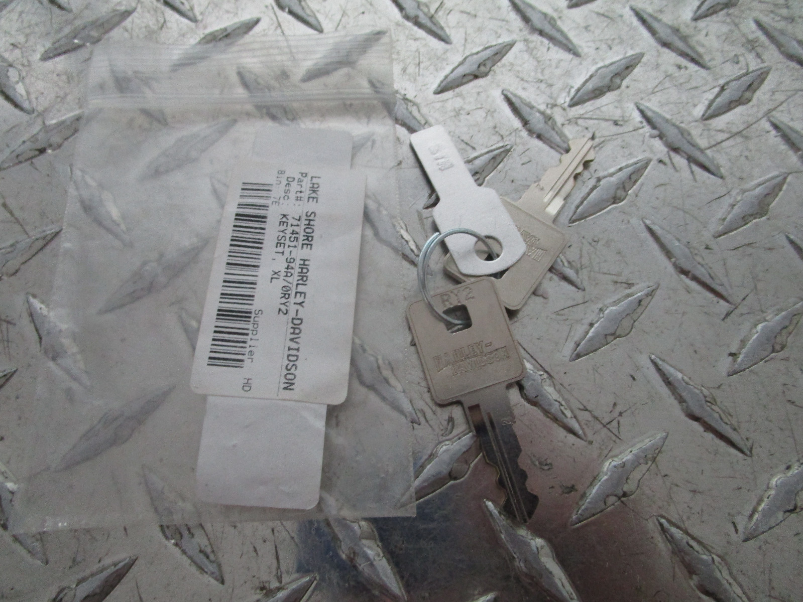 Harley Davidson XL Sportster Ignition Key CODE 0RY2 | eBay