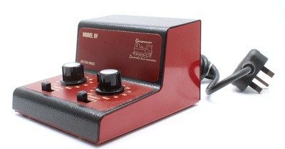 GAUGEMASTER 'MULTI' GAUGE MODEL DF RED TWIN TRACK W/FEEDBACK ANALOGUE ...