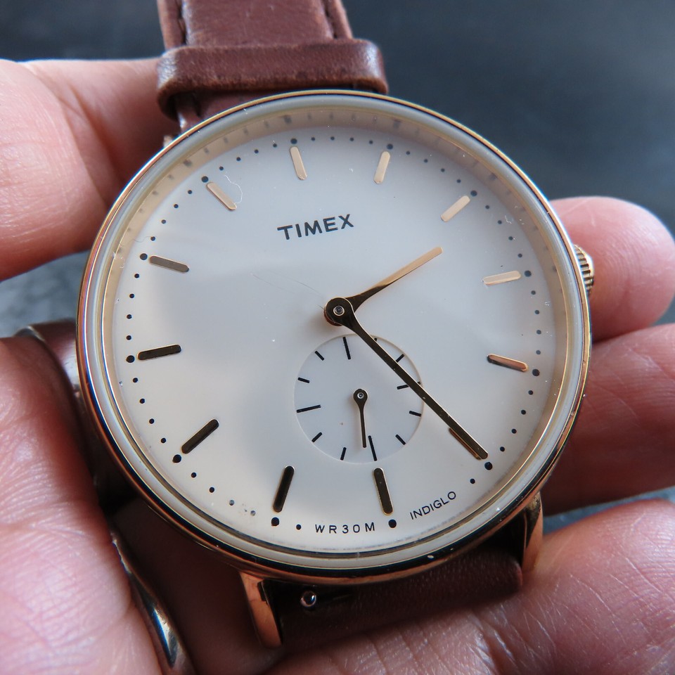 Timex Modern Classic With Back Light Quartz Men Watch | eBay